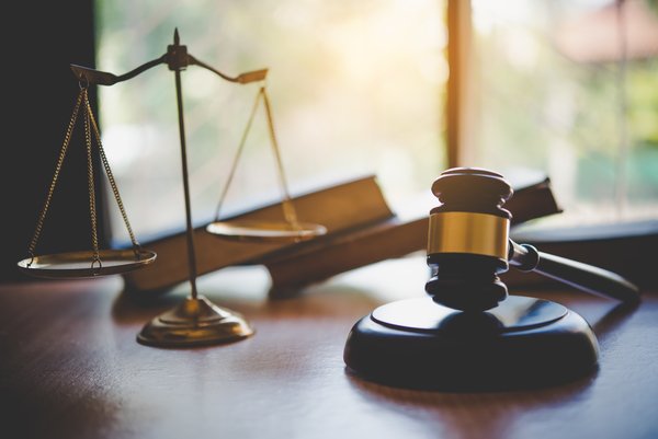 Παράβαση καθήκοντος - Δικηγορικά Γραφεία - Law Support