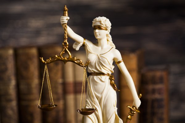 Δικηγόροι & Δικηγορικά Γραφεία Πετρούπολη - Law Support